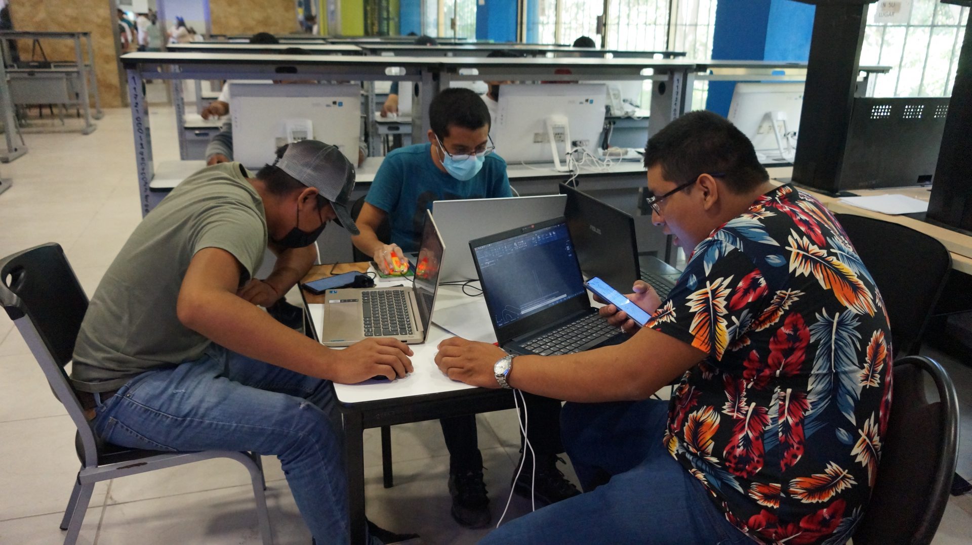 CURSO VIRTUAL: ANSYS, VOLUMEN FINITO Y ELEMENTO FINITO